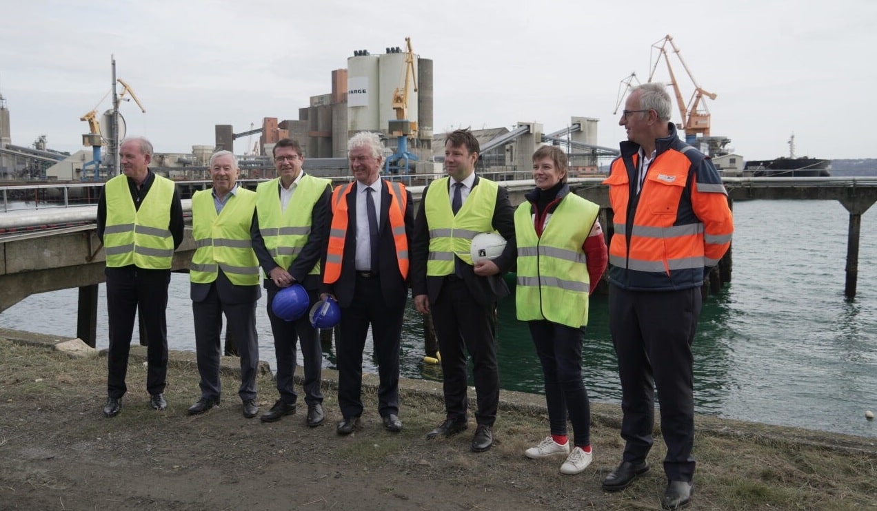 Le port de Brest engagé sur la voie de la décarbonation - Bretagne ...